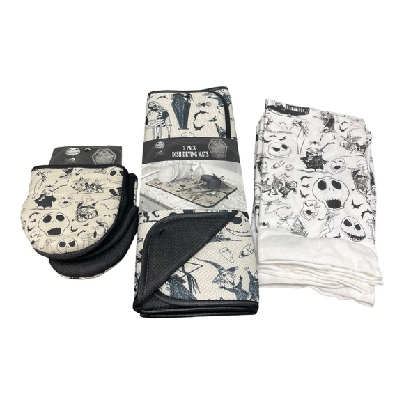 Disney | Kitchen | Disney The Nightmare Before Christmas Kitchen Bundle ...